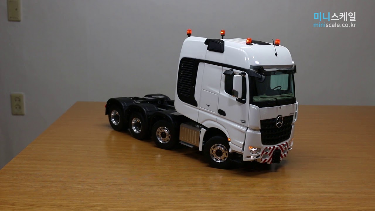 1/14.5 ScaleART(스케일아트) Mercedes-Benz Arocs(아록스) SLT 8X8 White(RAL 9016 ...
