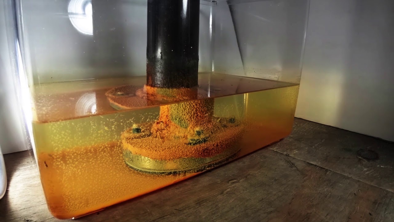 Time lapse of rust on pipe - YouTube