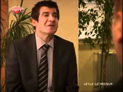 Leyla ile Mecnun 2 bolum    Iskender Sen bir  ekmek kac lira biliyor musun Metin