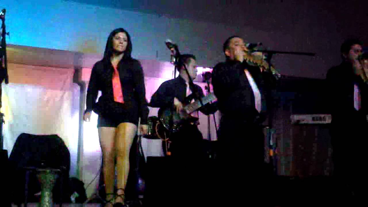 Grupo Los Llayras Asi Fue - YouTube