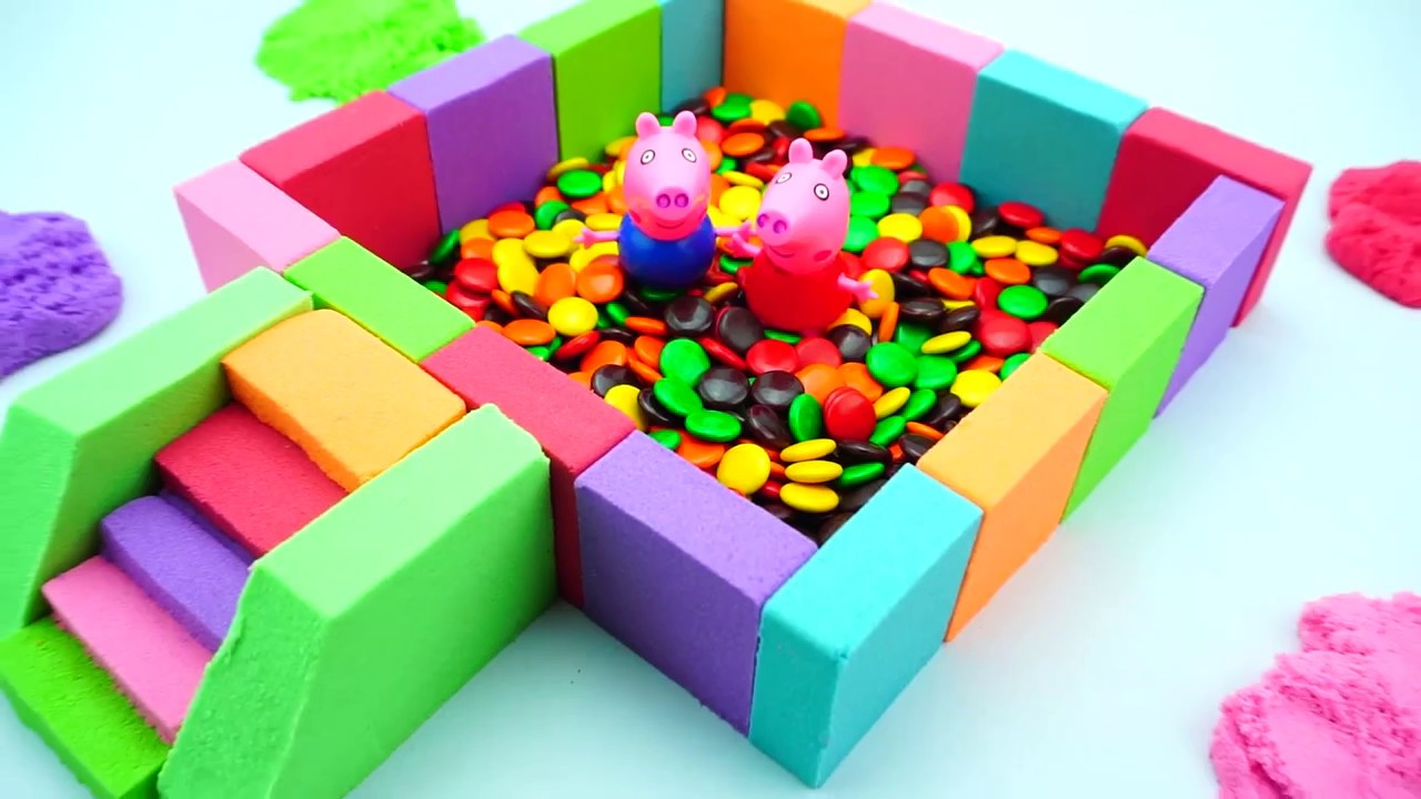 Learn Colors Kinetic Sand Rainbow Giant Square Peppa Pig Surprise Toys ...
