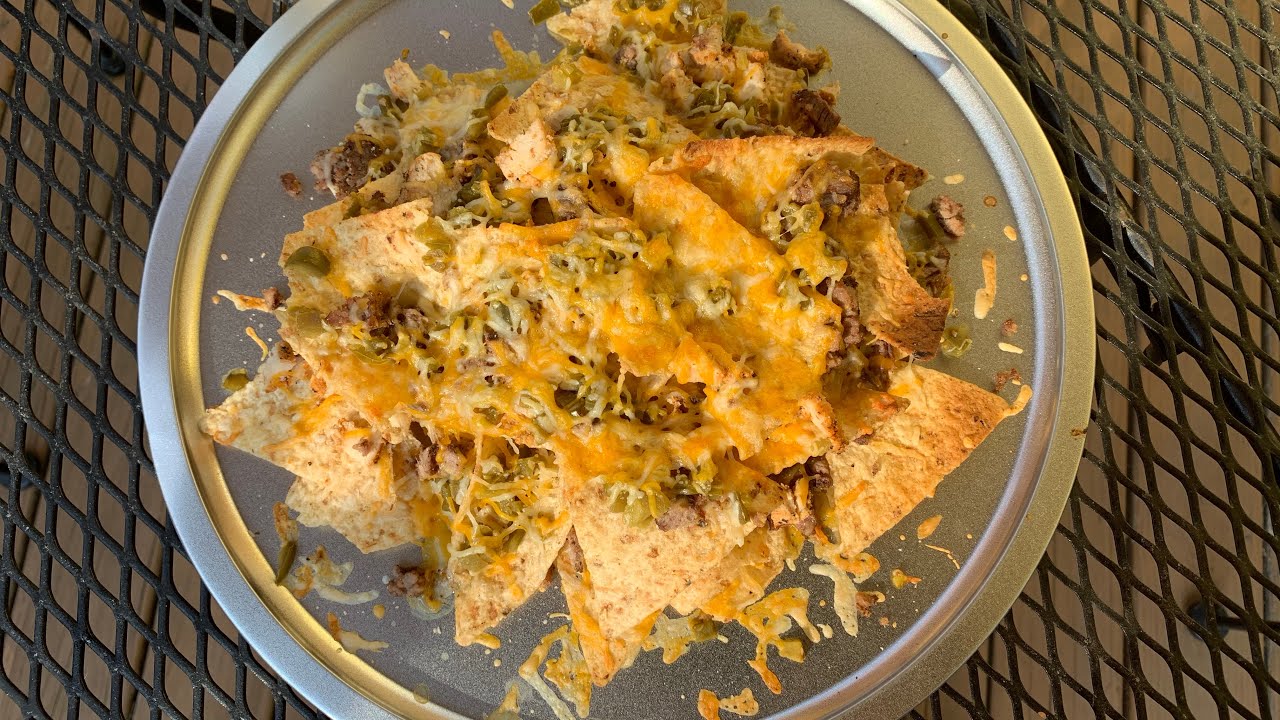 Nachos On This Taco Tuesday😋 - YouTube
