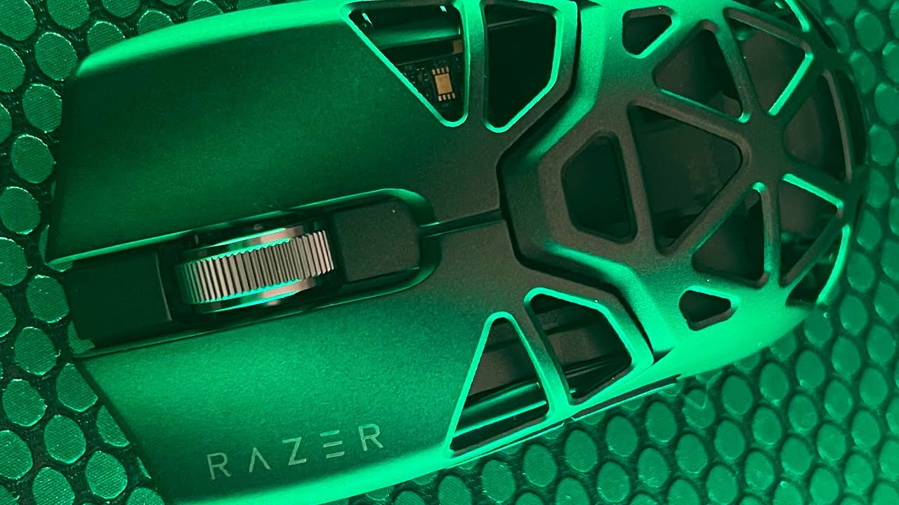 RAZER VIPER MINI SIGNATURE EDITION Review! - YouTube