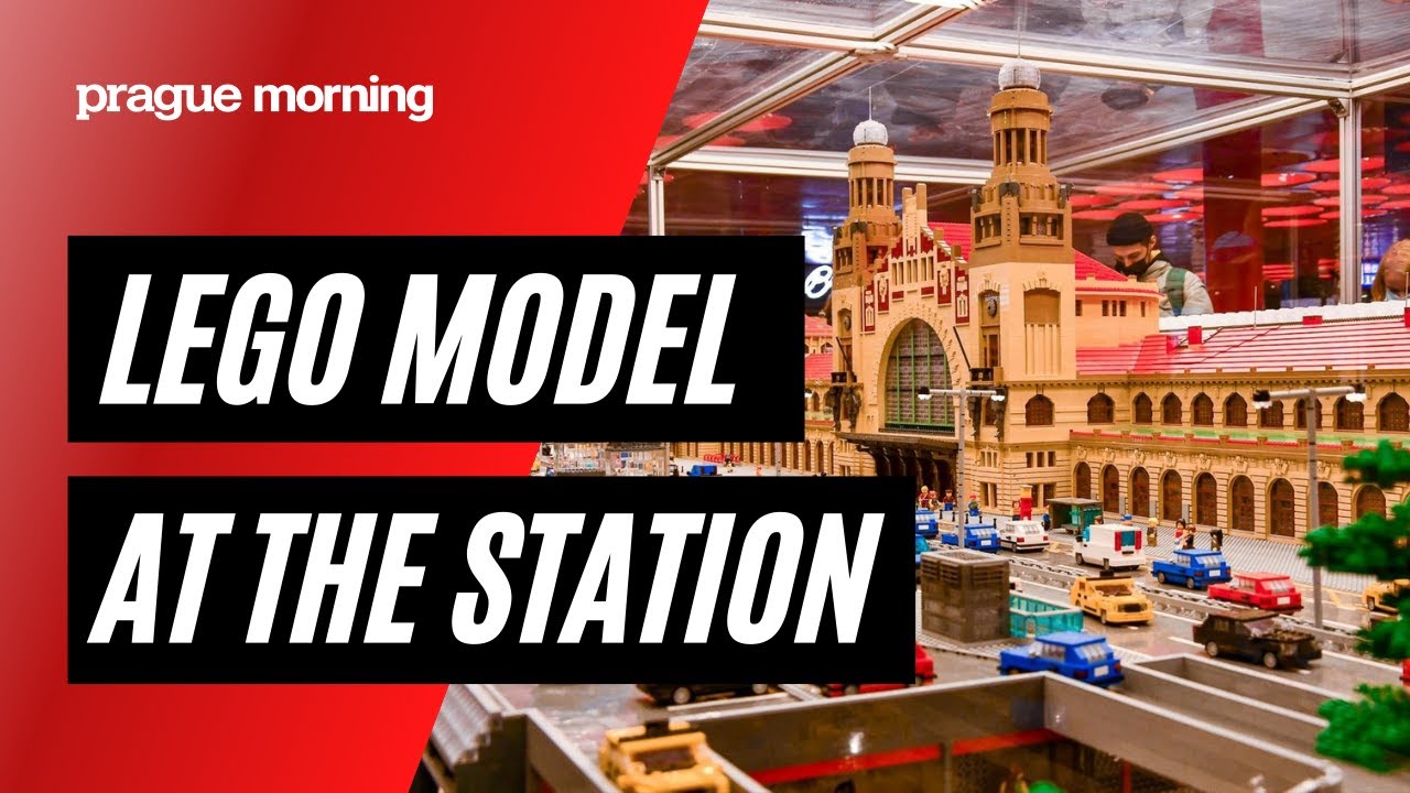 LEGO Model at Prague Railway Station - YouTube