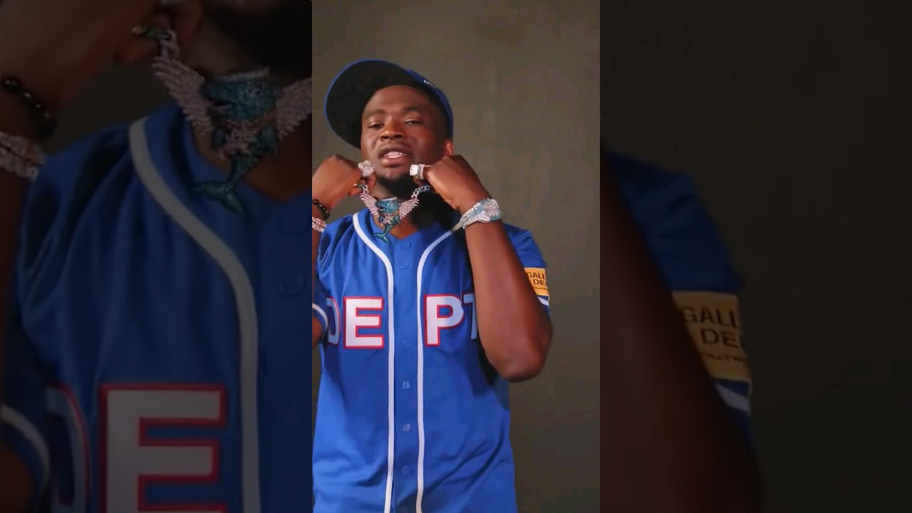 Young Dolph Chain on Bankroll Freddie 🐬 - YouTube