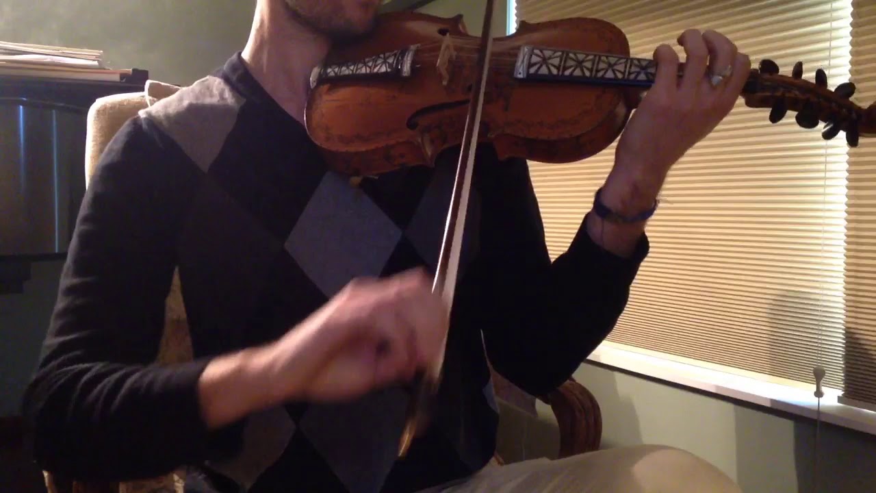Isham Monday's "Christmas Eve" on Hardanger fiddle - YouTube