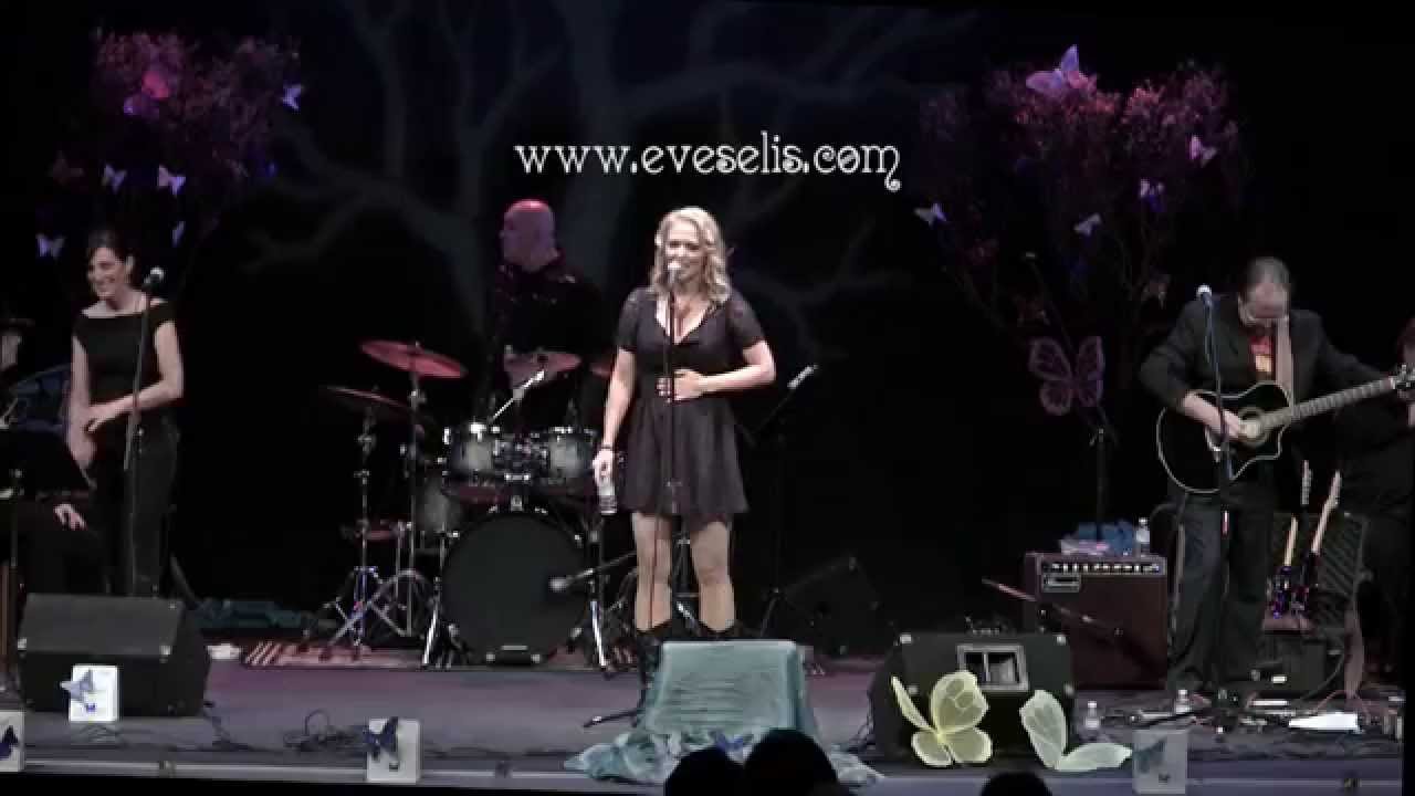 Eve Selis- "Water Off A Duck's Back"- LIVE - YouTube