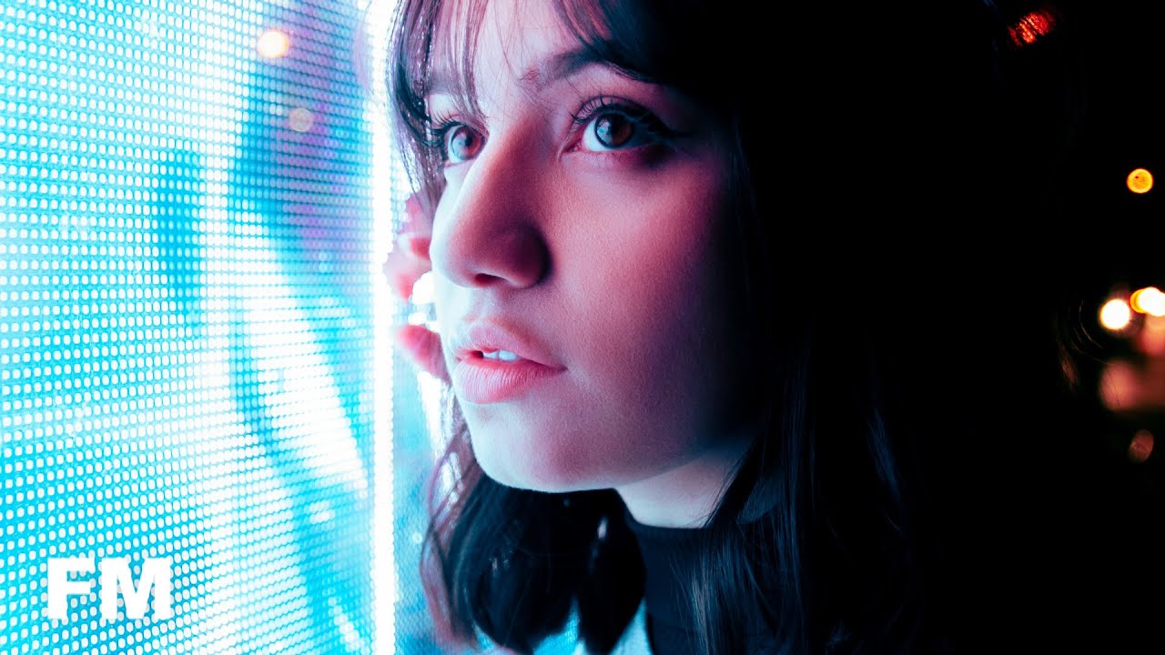 Ally Ahern - SIRENS - YouTube