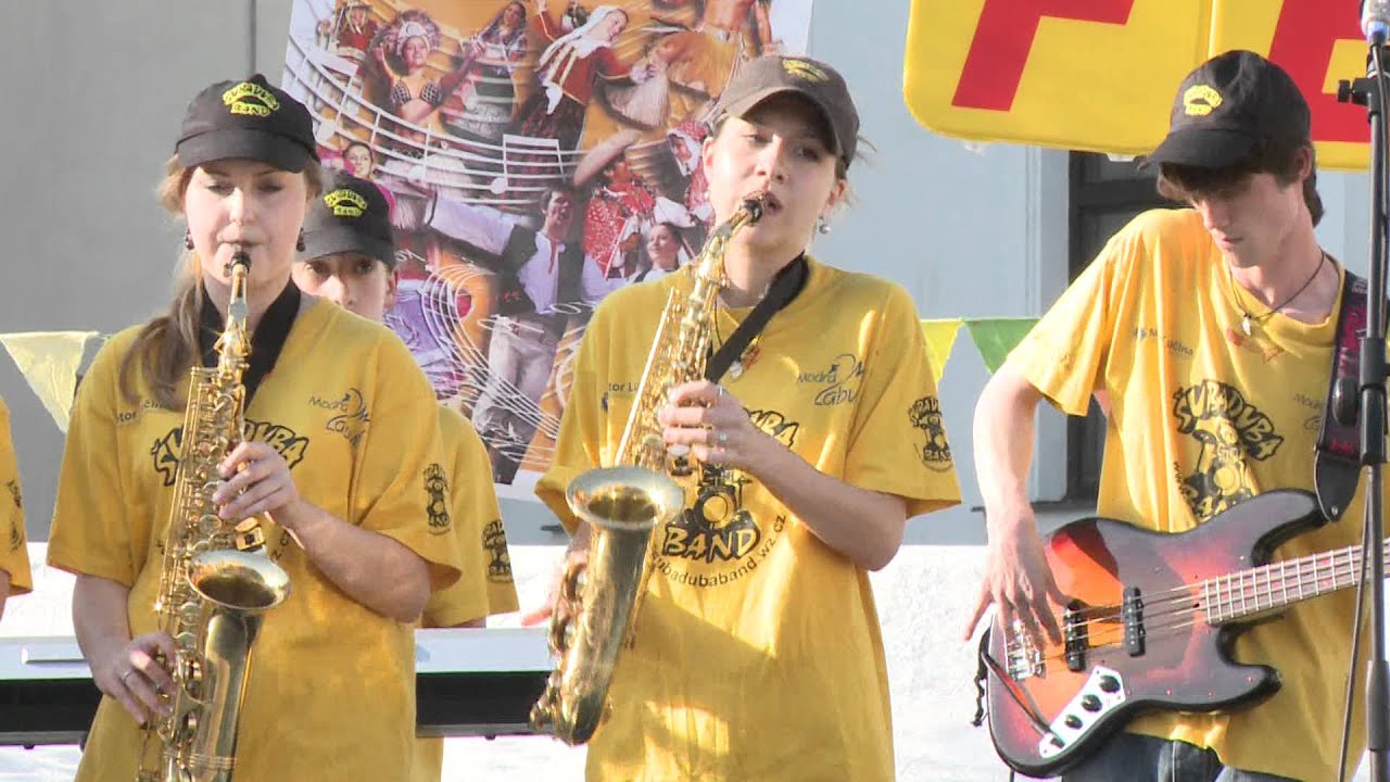 Šuba Duba Band JChSS - YouTube