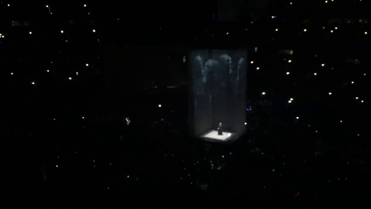 Adele in Chicago - YouTube