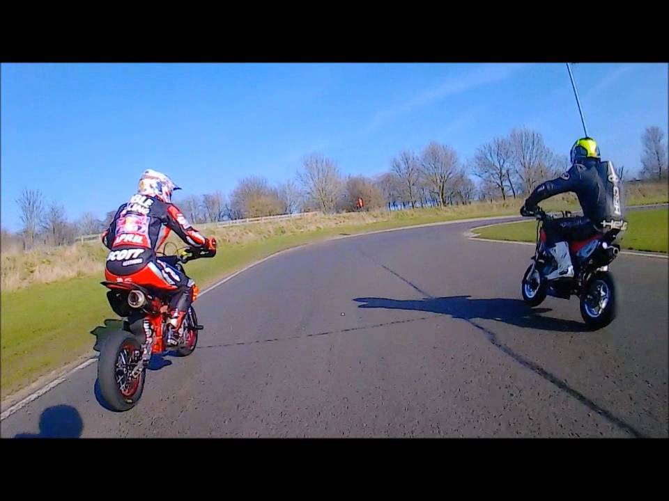 British Mini Bikes - Vets Class - Whilton Mill - 13-03-2016 - YouTube