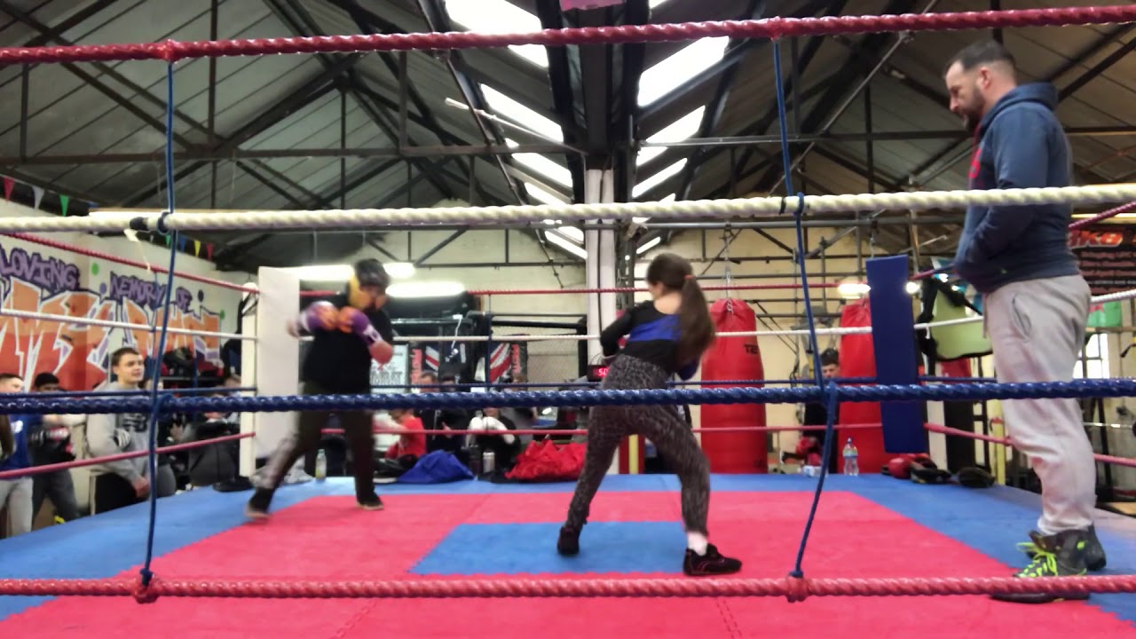 9yr old Orla-Rita sparring, Coventry Boxing gym - Fitness Academy, Keep ...