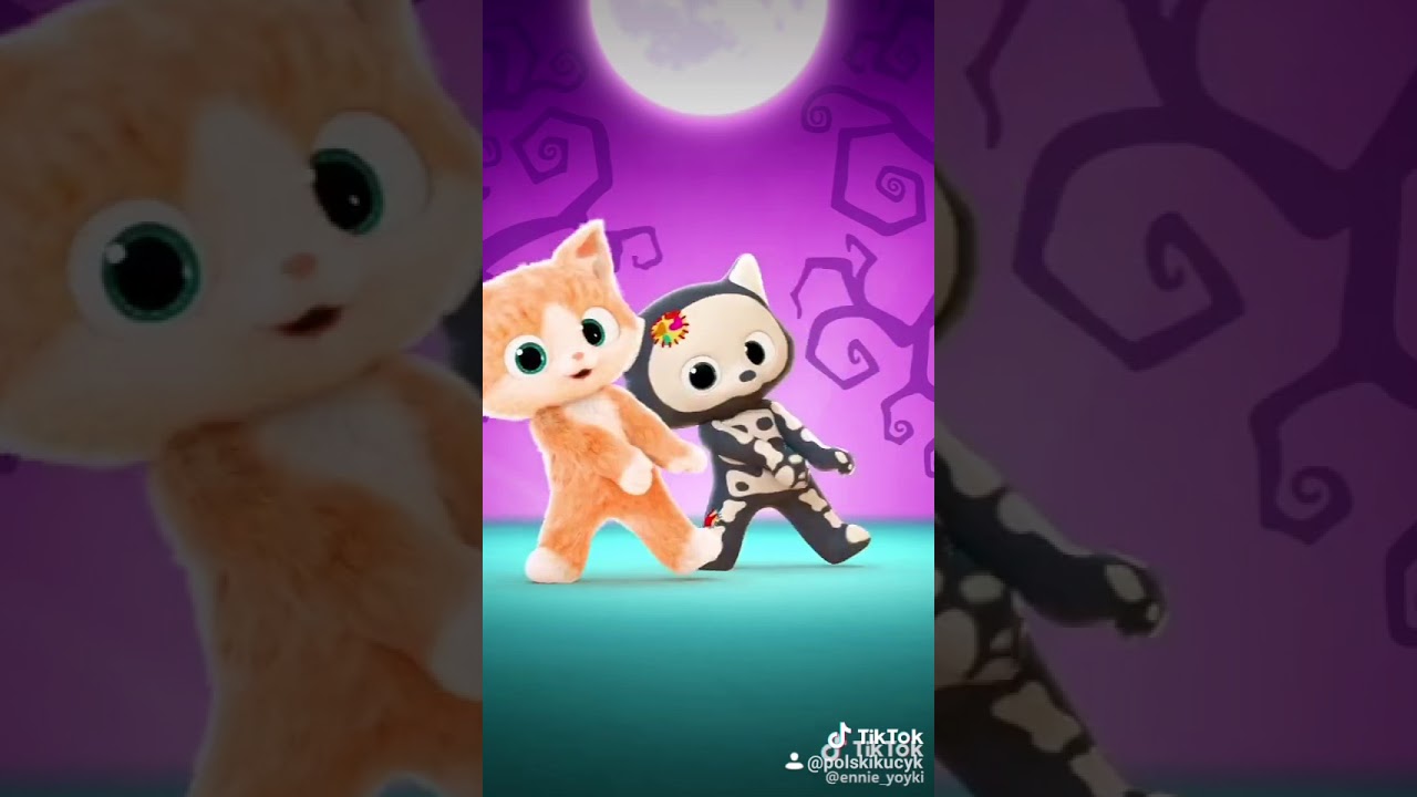 Spoki skieleton - YouTube