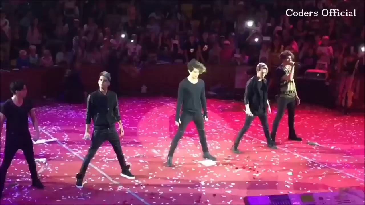 Cd9-Freddy Leyva Se Resbala - YouTube