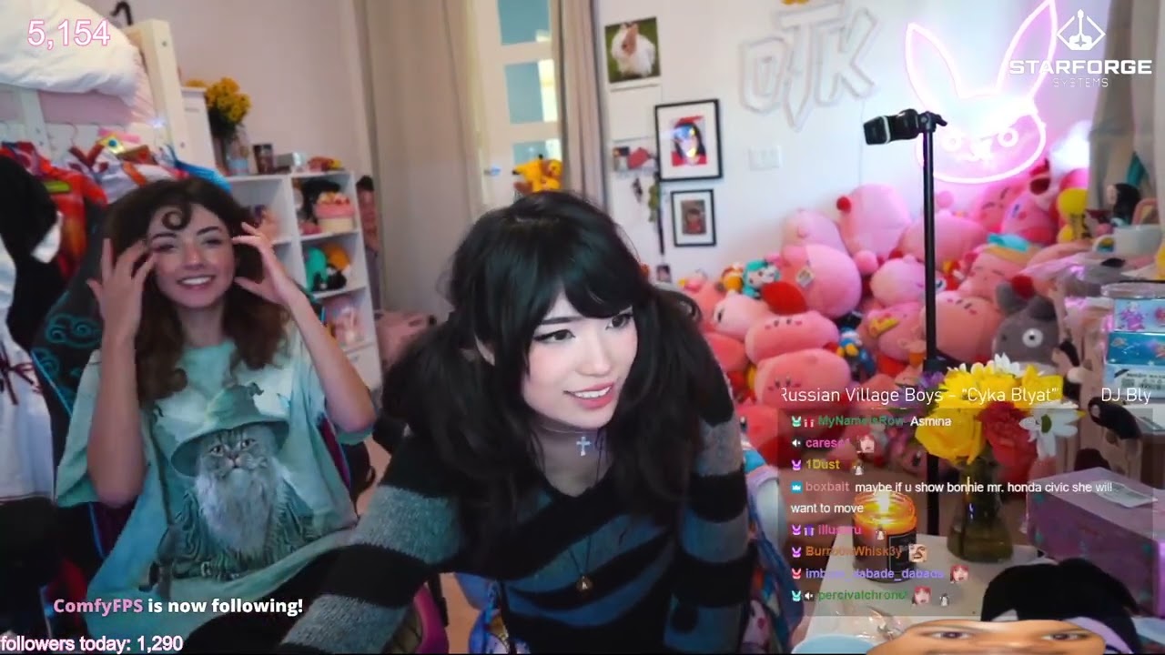 Emiru and Bonnie Expose Mizkif's new girlfriend... - YouTube