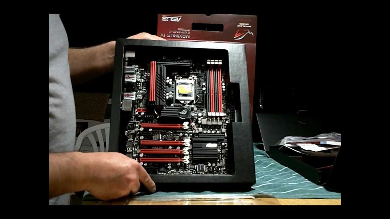 Unboxing Asus Maximus IV Extreme Z & Intel i7 2600k - YouTube