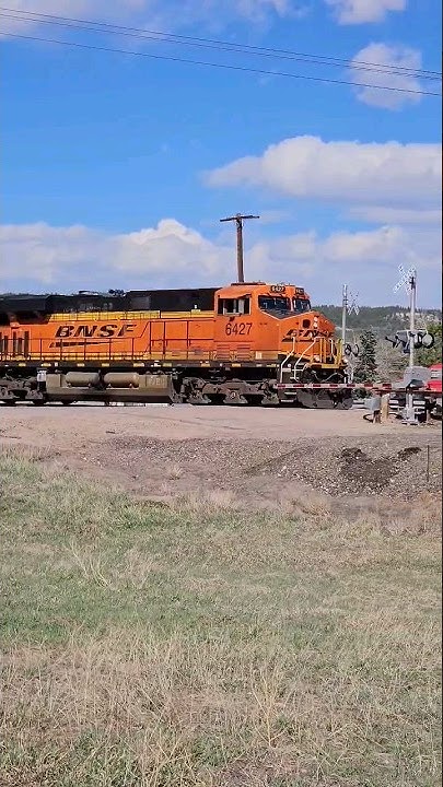 BNSF 6427 Southbound, Coal Train - YouTube