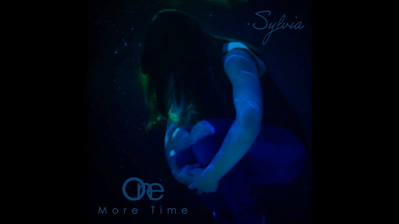 Sylvia Samson - One more time (Officiële Videoclip) - YouTube