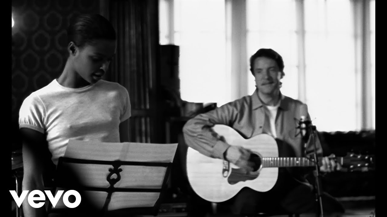 Francis Cabrel - Presque rien (Clip officiel) - YouTube