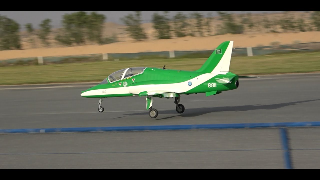 BAE HAWK MK.66 scale 1:3.5 - from TOMAHAWK aviation - Maiden Flight ...