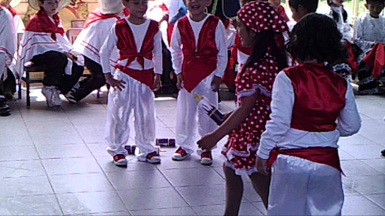 BAILANDO EL ALCATRAZ. - YouTube