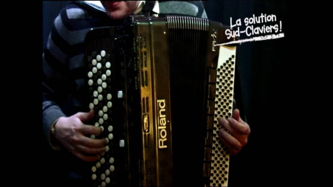 Accordeon Roland Par Ludovic Beier - YouTube