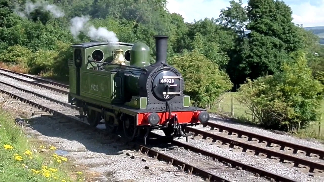 Redmire Station and Class J72 Steam Locomotive - YouTube