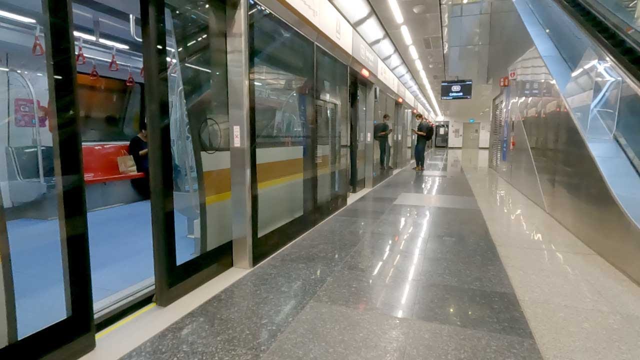 Singapore MRT ride from Springleaf to Lentor train station - YouTube