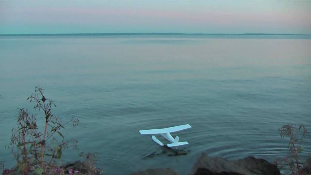 Multiplex MiniMag Maiden flight - RCExplorer.se - YouTube