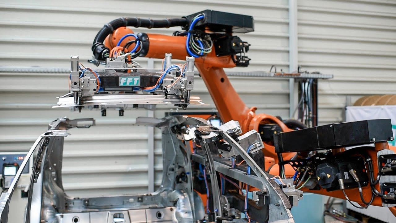 Robotic Production in Perfection - FFT’s Flexible Production ...