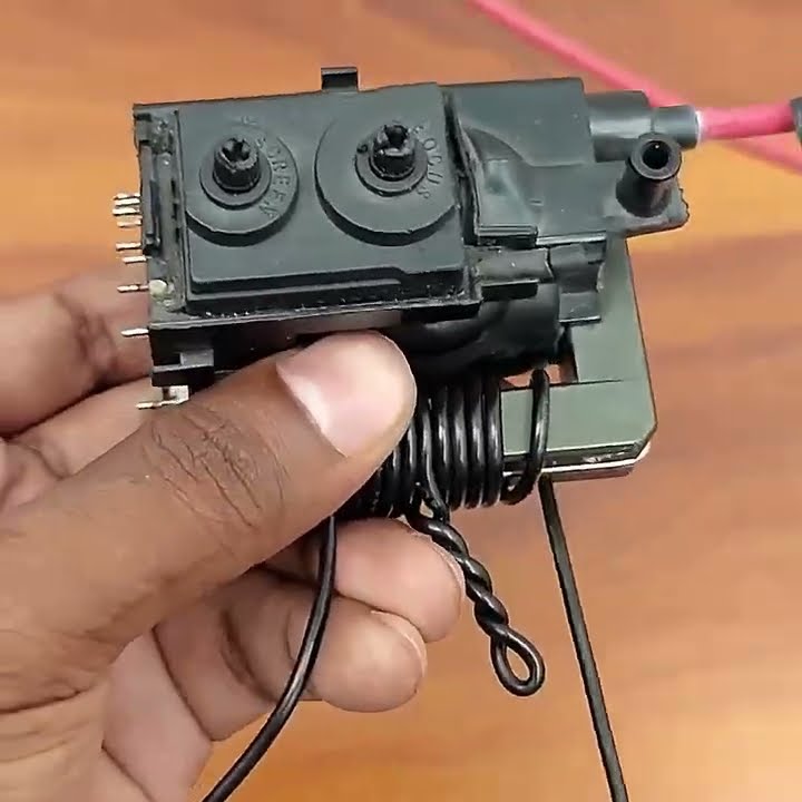 DIY Flame Thrower Using Flyback Transformer - YouTube