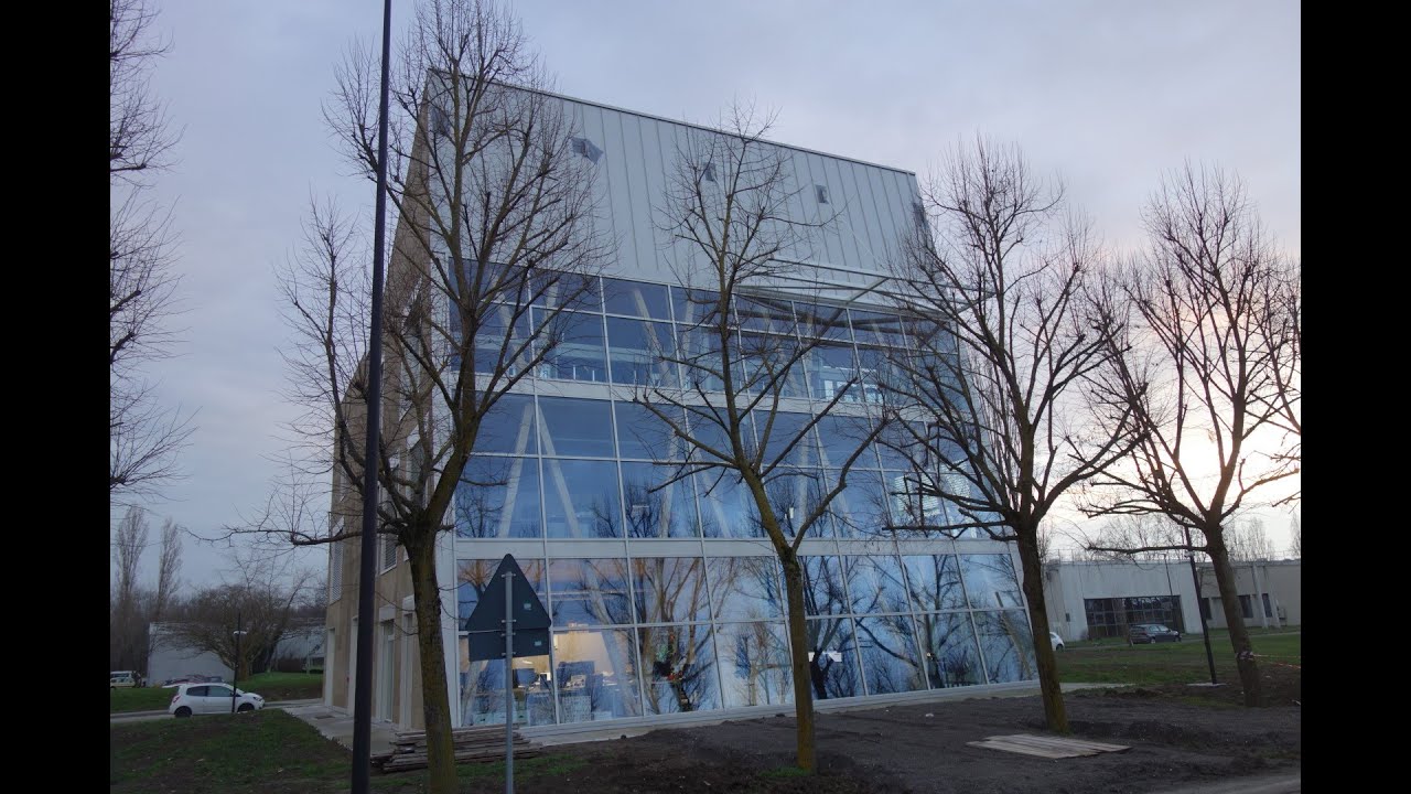 VisLab HQ - Timelapse - YouTube