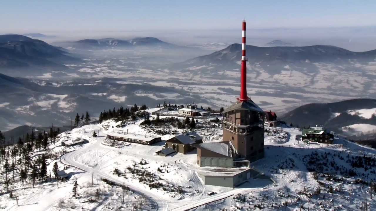 LYSÁ HORA - YouTube