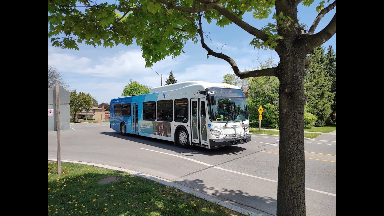 Refurbished Yrt New Flyer XD40 2014 - YouTube