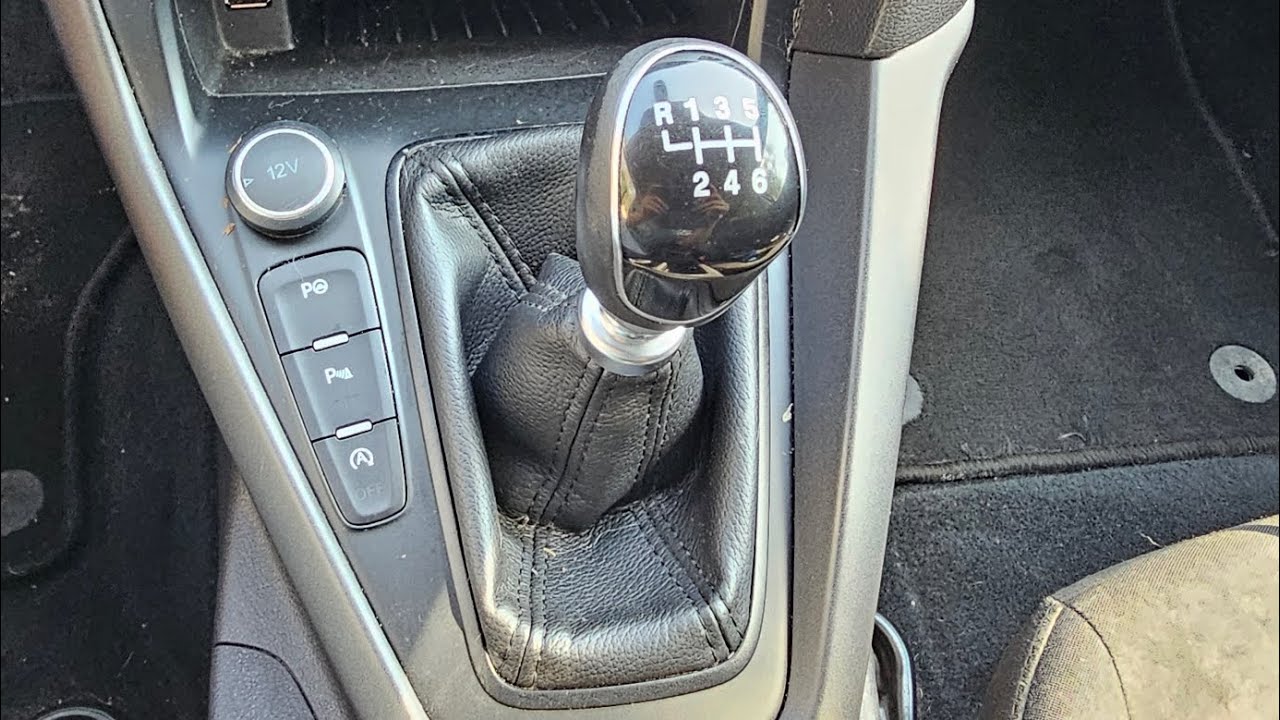 How to Remove/Replace Gear Knob Ford Focus MK3 MK35 - YouTube