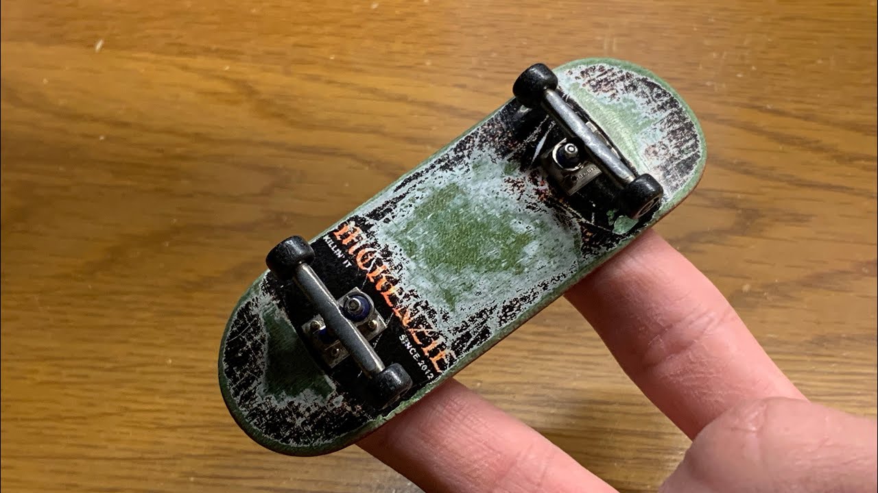 100 MANOBRAS NO SKATE DE DEDO - 100 FINGERBOARD TRICKS - YouTube