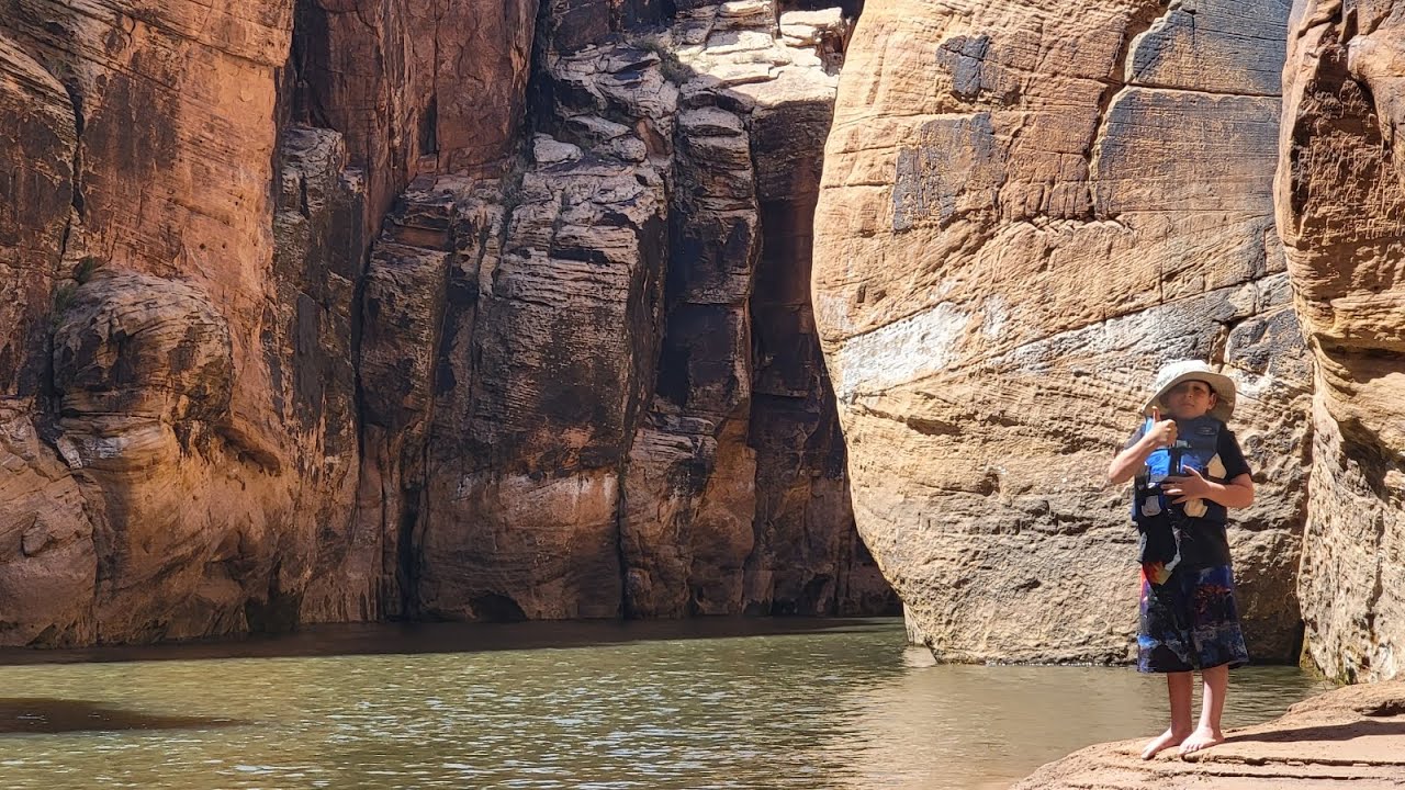 Kayak Exploring Chevelon Canyon.. Such a Cool Place.. Let's Go - YouTube