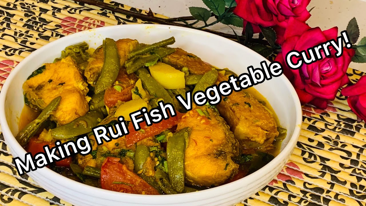 Making Rui Fish Vegetable Curry! ( রুই মাছ দিয়ে পিচ , অনেক মজার শব্জি ...