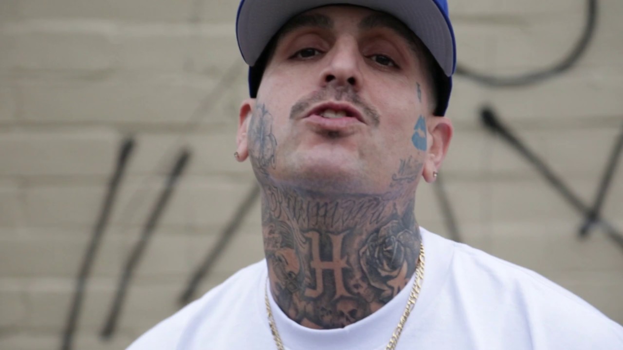 "Callejero" (V Loko Ft. PremsLA) - YouTube