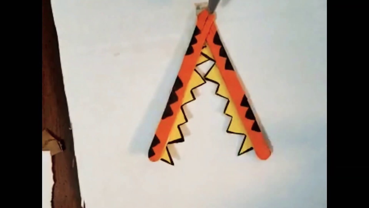 DIY Rotating Popsicle Craft To Teach Greater Than Less Than Maths diy-rotating-popsicle-craft-to-teach-greater-than-less-than-maths