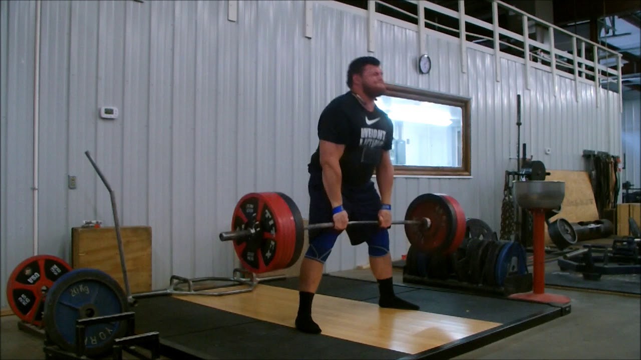 600 lbs (272.5 kgs) x 8 Stiff Leg Sumo Deadlift - YouTube