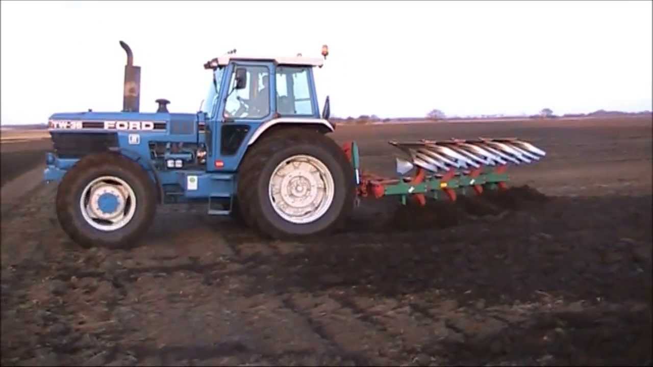 Ford tw-35 - YouTube