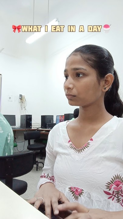what I eat in a day 🍧🎀 mela mini vlog 🍨|#youtubeshorts #shorts #food #mela #whatieatinaday - YouTube