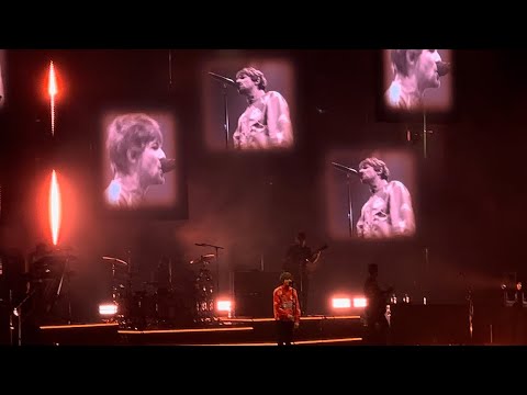 Copy of A Copy of A Copy // Walls | Louis Tomlinson : Manchester, UK ...