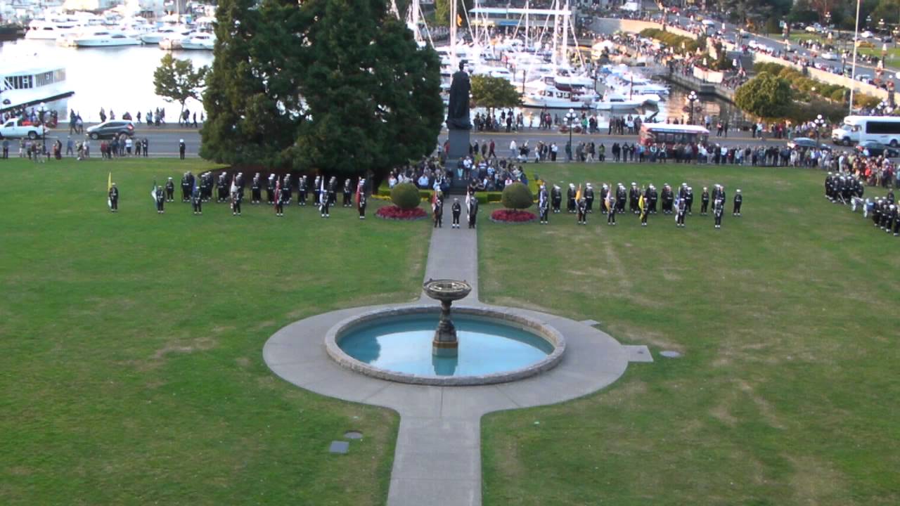 HMCS Quadra Ceremony of the Flags 2013 band "Standard of St.﻿ George ...