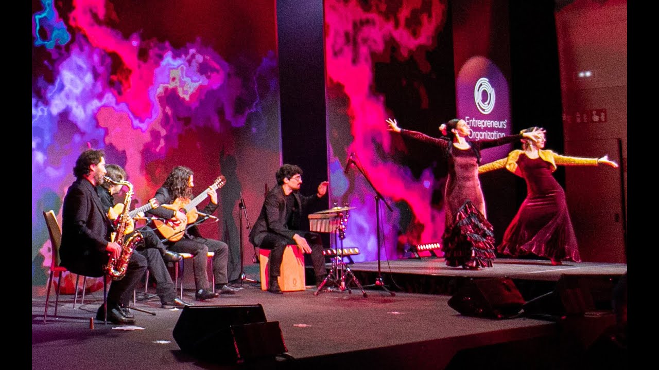 Rumba Live Concert in Barcelona - Spanish Guitar, flamenco dancers ...