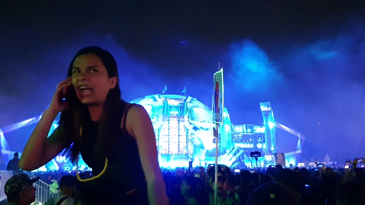 DEORRO EN EDC MEXICO 2020 DIA 1 - YouTube