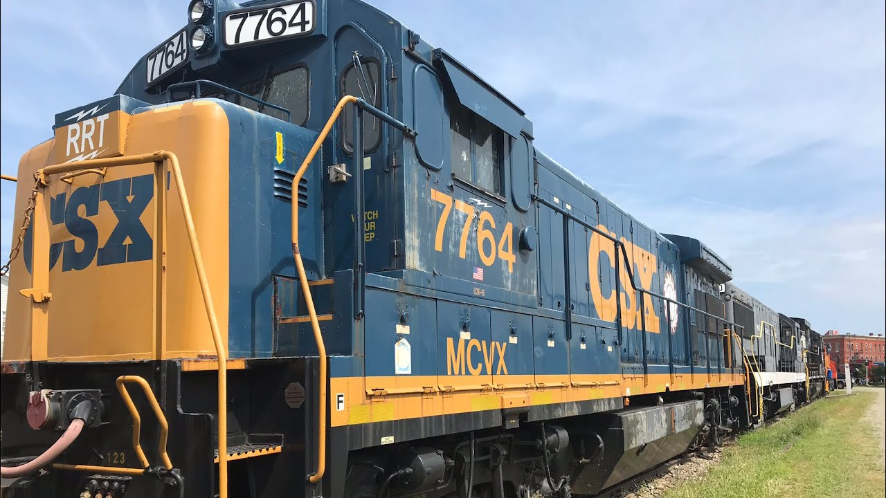 CSX 7764 new locomotive at Lake Shore Railway Museum 8-31-18 - YouTube