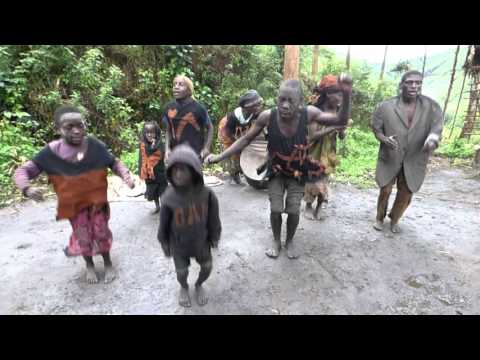 Batwa dance - YouTube