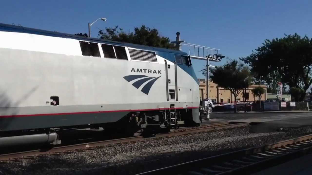 AMTRAK 157 is leaving Fremont AMTRAK station - YouTube